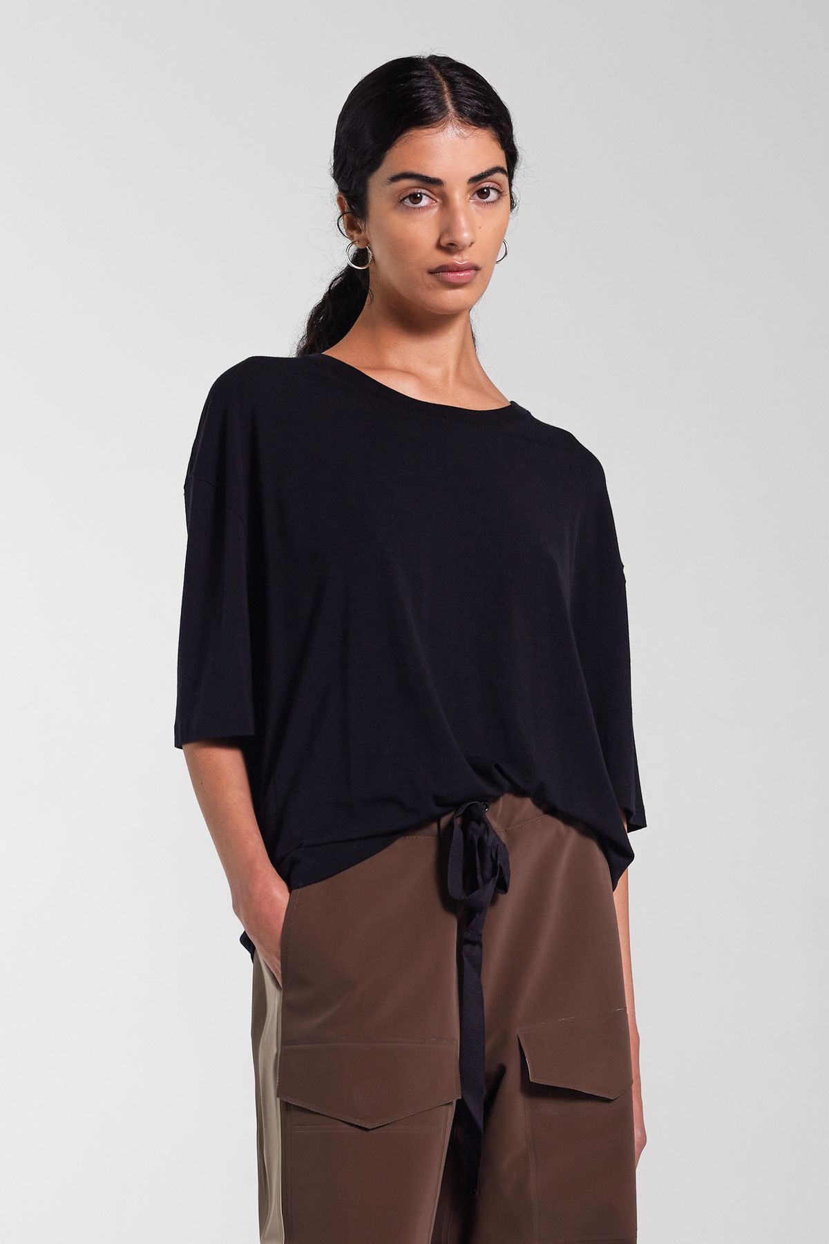 Biisk Tee Black | STUTTERHEIM US