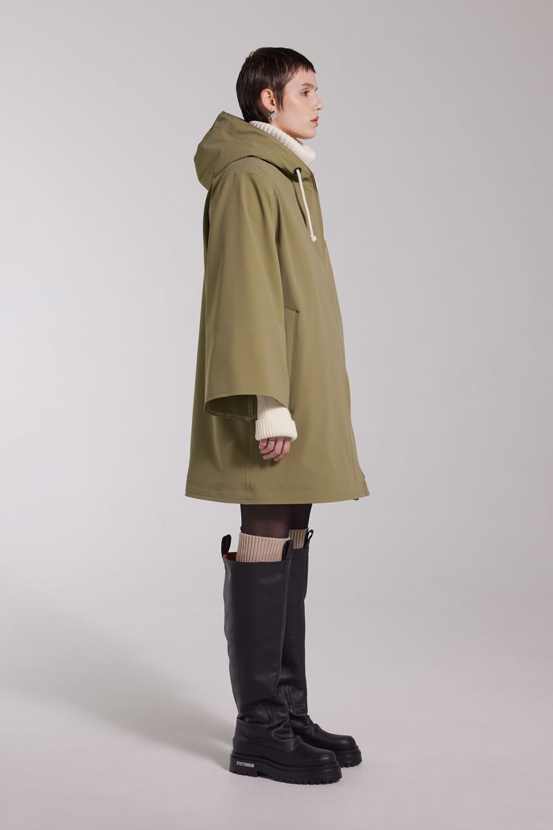 Lubban Winter Matte Raincoat Aloe | STUTTERHEIM US