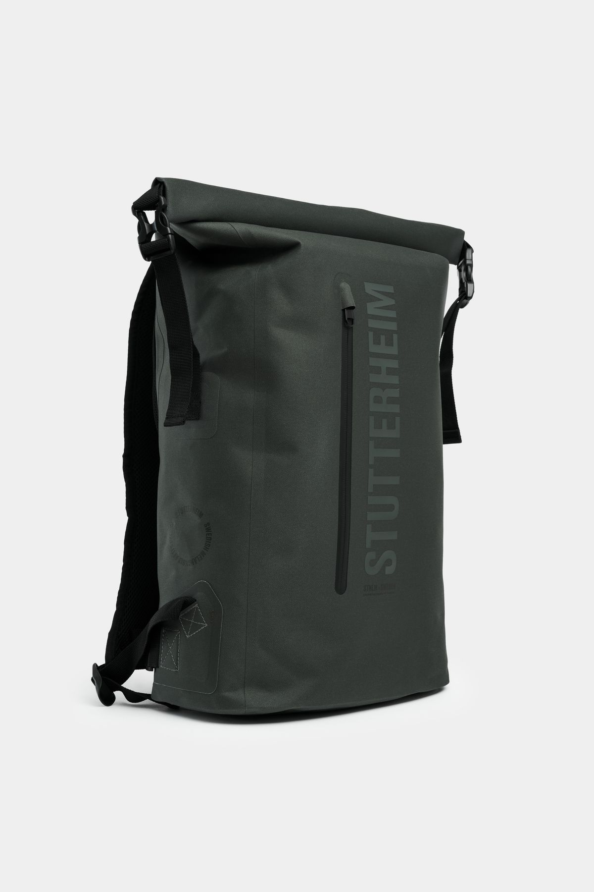 Rain Rolltop 25L Backpack Green | STUTTERHEIM US