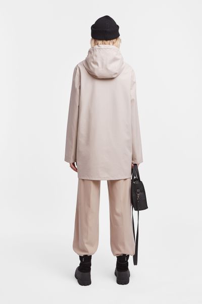 Stockholm Lightweight Raincoat Light Sand | STUTTERHEIM US