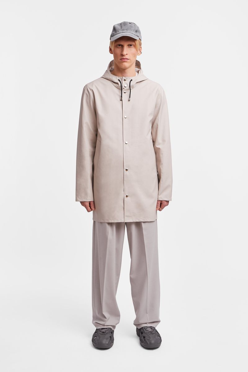 Stockholm Lightweight Raincoat Light Sand | STUTTERHEIM US