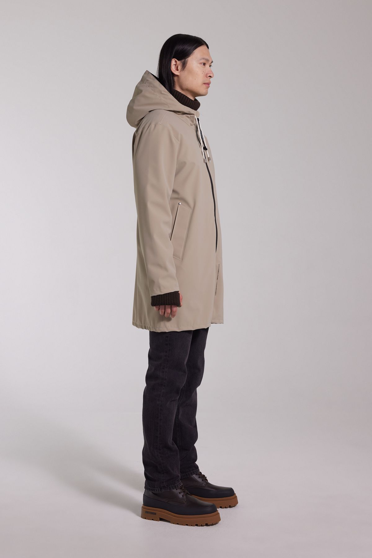 Stockholm Lightweight Matte Zip Raincoat Potato | STUTTERHEIM US